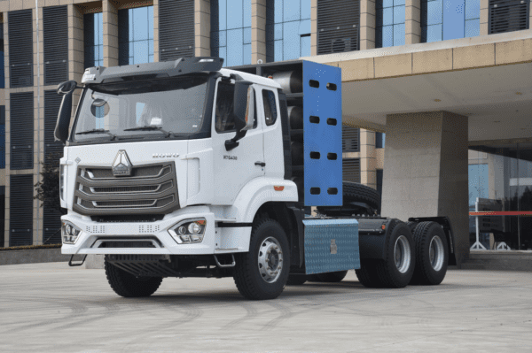 Howo NX CNG 2016L 6X4 Tractor - Nigerian Sino Trucks